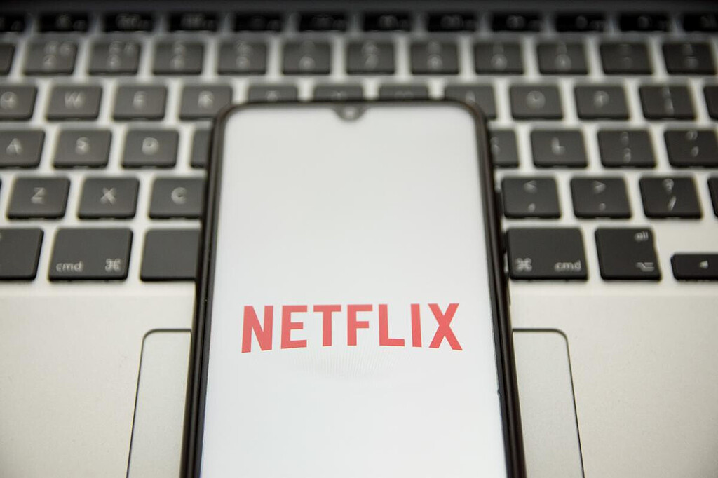 Netflix shares decline after subscriber outlook misses estimates - Off ...